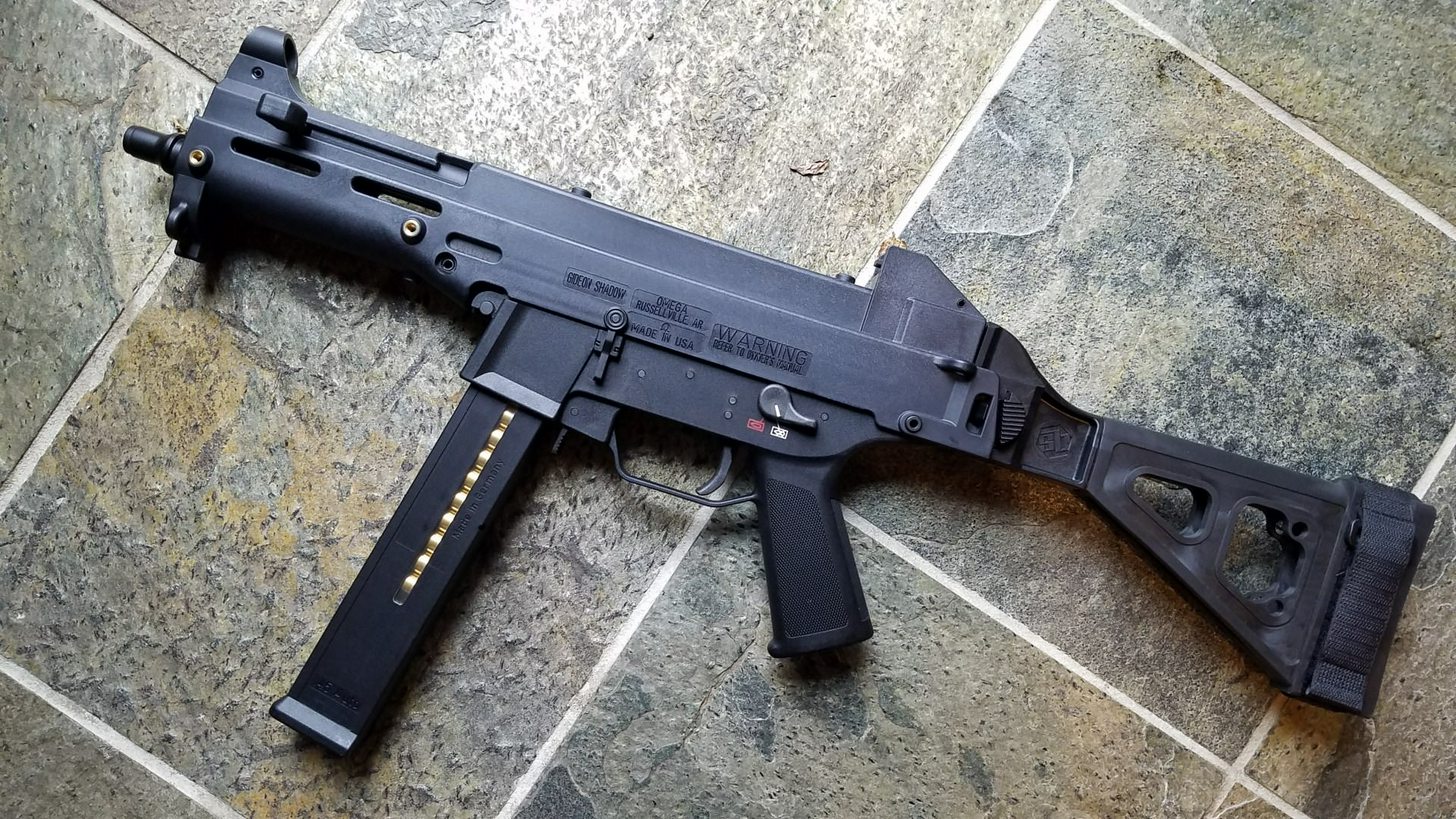 Happy UMP Day! : guns